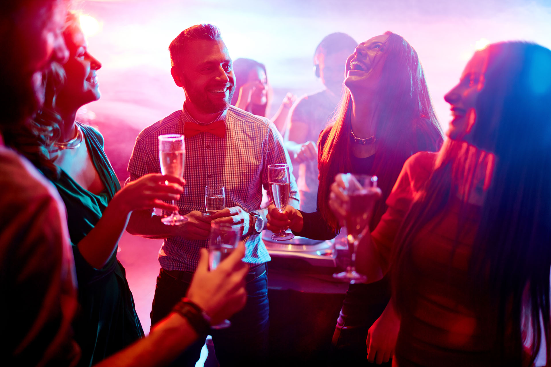 Chameleon Club Dubai relaunches at Byblos Hotel - PenNews - Bar Club ...